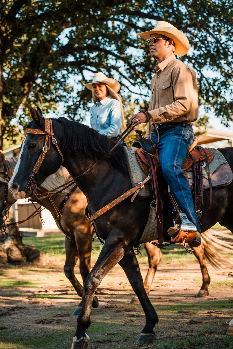Handmade Leather Saddles, Tack, Belts, Bags, and more – Double J Saddlery